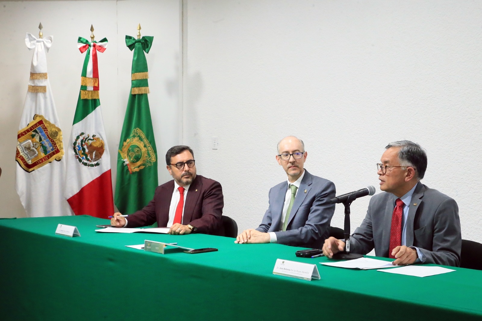 Constituyen Consorcio de Investigación IPN­-UAM-UAEMéx - Boletines